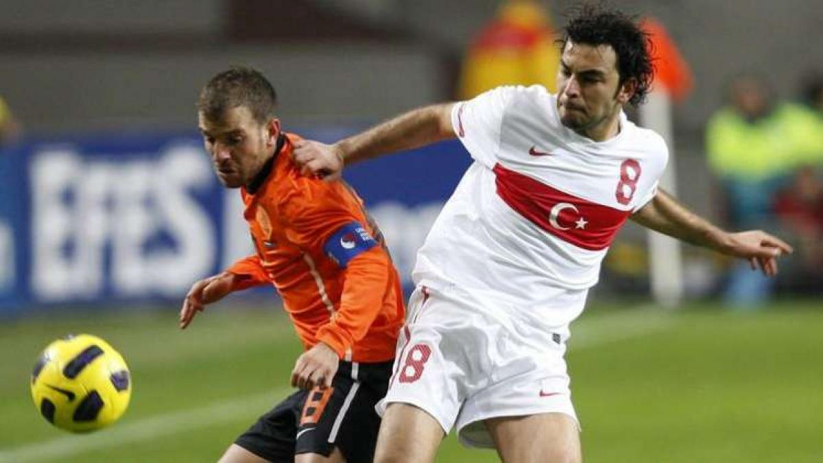 FT-Info: Deutsche Klubs interessiert an Selçuk İnan