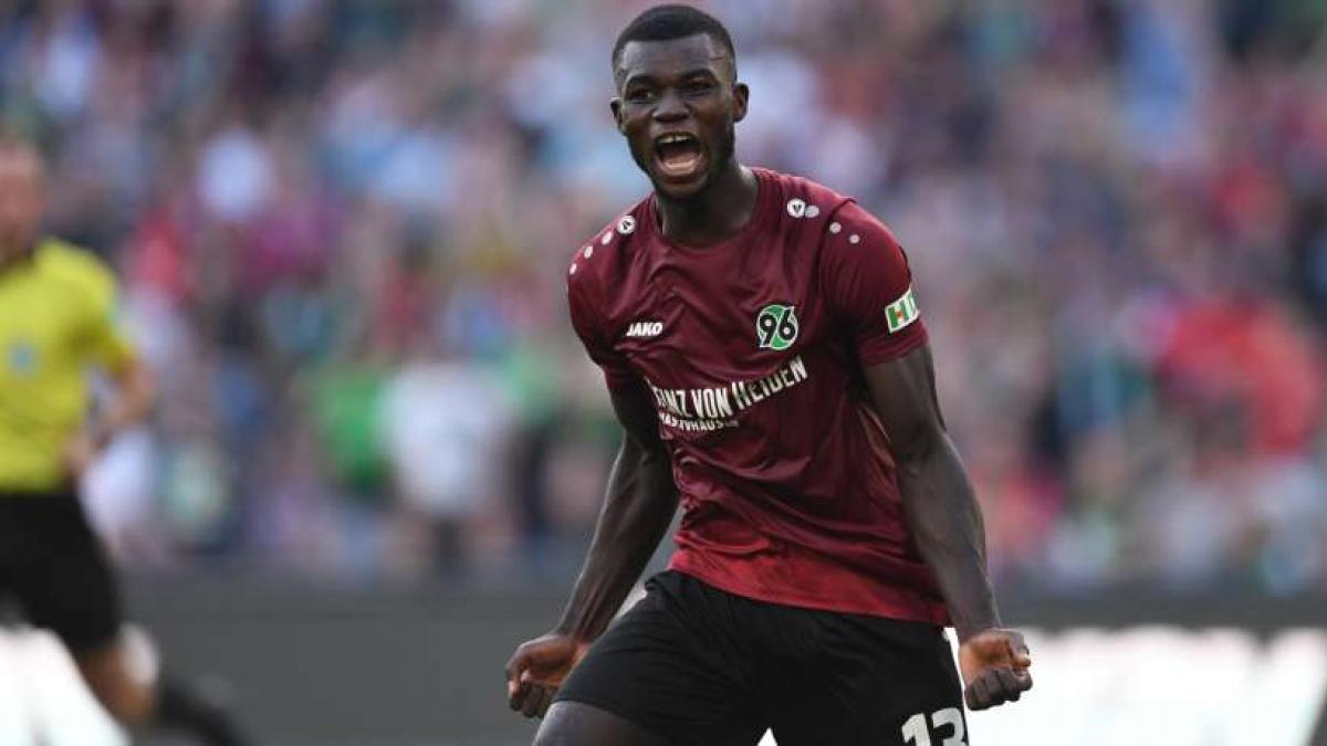 Gladbach aus dem Rennen: Überraschende Kehrtwende bei Bebou