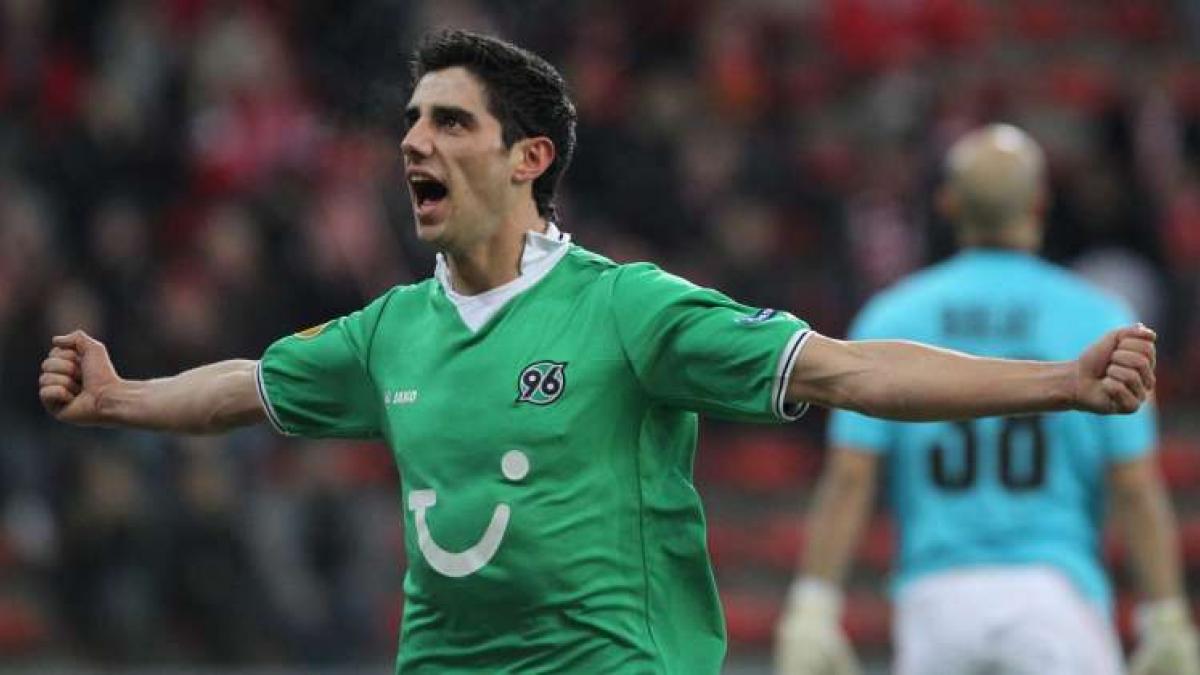 Alarm bei 96: Wolfsburg, BVB und M'gladbach lauern auf Stindl